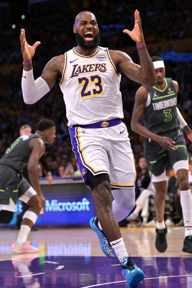 ‘르브론 멸망’ 돈치치만 보인 LAL, ‘앤트맨’ 폭발한 MIN에 치욕의 22점차 대패…심각한 PO 출발 [NBA PO]