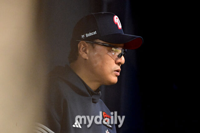 “인천 멈췄습니까?” 이승엽 감독이 본 2시간35분 중단 사태…KBO와 팬들을 존중했다[MD잠실]