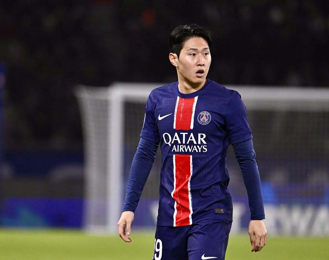 떠나느냐, 남느냐…‘EPL 이적설’ 이강인, PSG 잔류로 급선회?