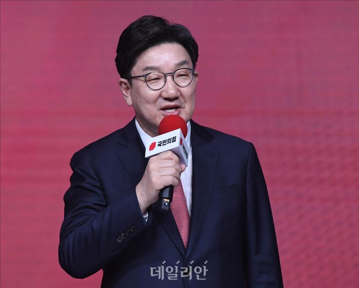 진성준 "한덕수 탄핵 즉각 추진하자"…권성동 "자신 있으면 해보라"