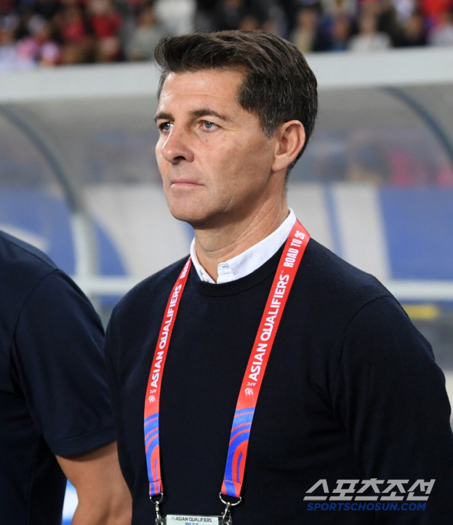 충격 폭로 "한국 대표팀 거절했지만 돌아온 건 연봉 삭감"…카사스 감독, '더러운' 이라크축협 공개저격