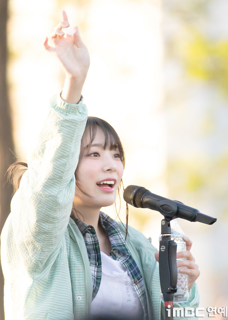 [포토] QWER 시연, 꿈을 시연하다