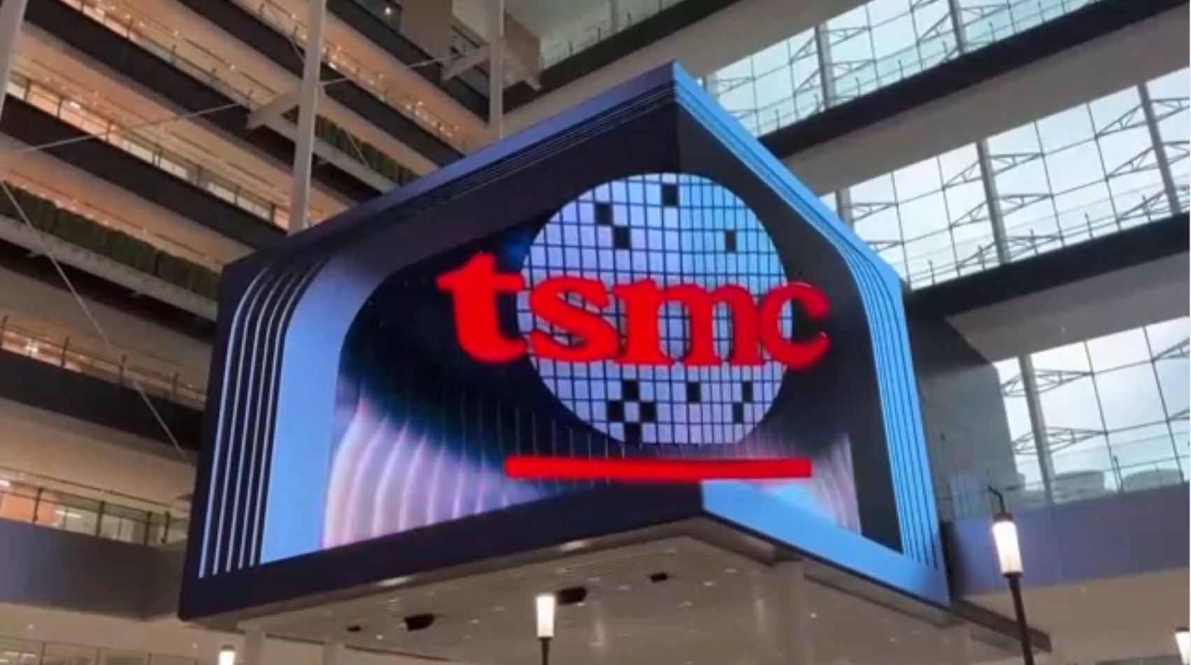 TSMC, 美서 적자 기록…큰손 없는 삼성은?