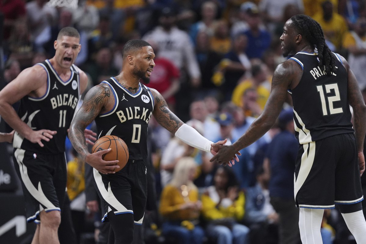 ‘할리버튼 21점·12AS-시아캄 24점·11R’ 인디애나 릴라드 복귀한 밀워키 또 제압… PO 1라운드 홈 1·2차전 싹쓸이