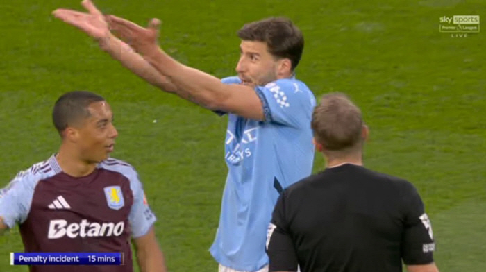 "또 펩 과르디올라, 맨시티했다" VAR 원심 번복→PK 선언 분노 폭발…다른 각도에선 '노 파울', EPL 사무국 성명 발표 반박