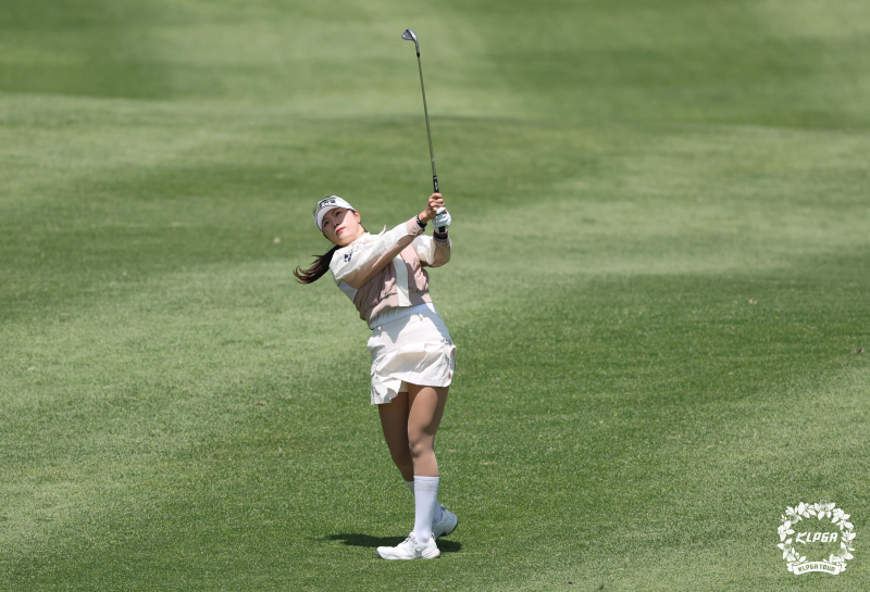 김민선, KLPGA 투어 덕신EPC 챔피언십 3R서 4타 차 단독 1위