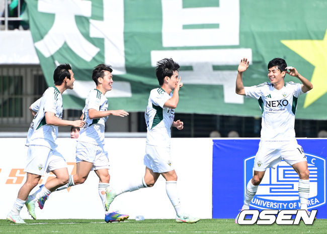'91분 실점→96분 전진우 극장골!' 드라마 쓴 전북, 수원FC 2-1 꺾고 2위 도약...캐슬 파크 무너뜨렸다[오!쎈 현장]