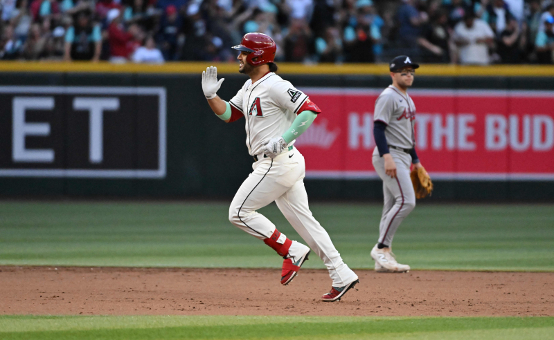 MLB 역대 19번째 '1G 4홈런'...KBO리그 레전드 포수 박경완 소환