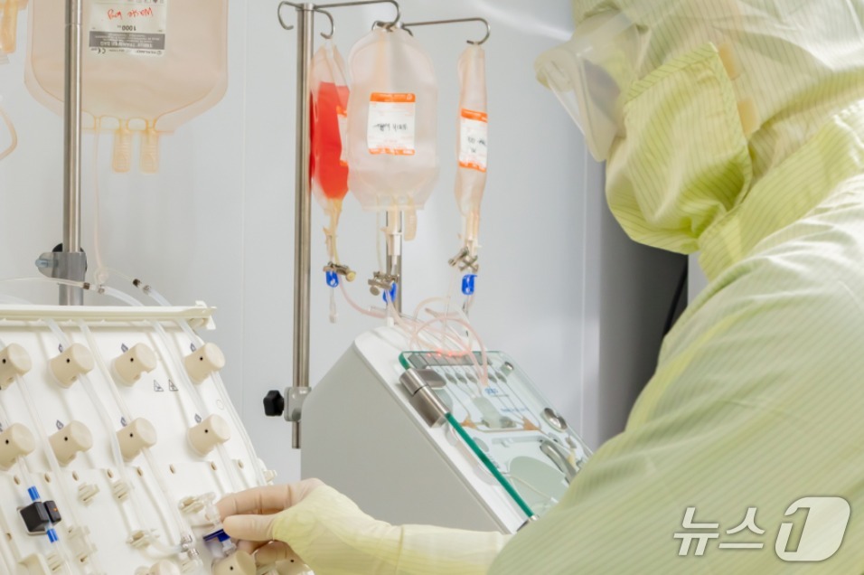 이엔셀, 셀트리온 출신 염건선 이사 영입…CDMO 글로벌 진출