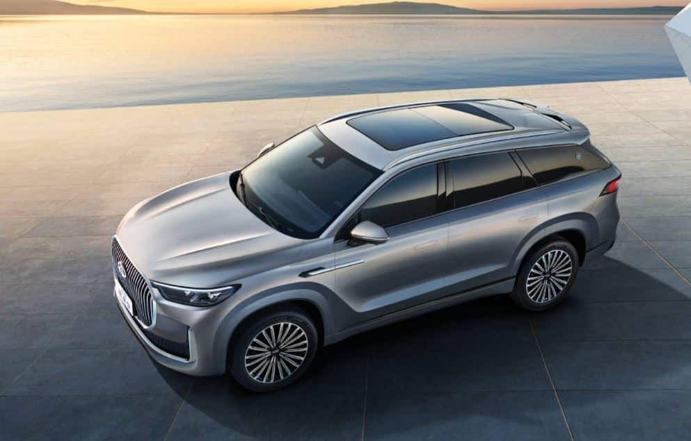 "신형 렉스턴이 될 車?" KGM이 선택한 주행거리 1,400km에 3천만 원대 SUV | 구름을달리다