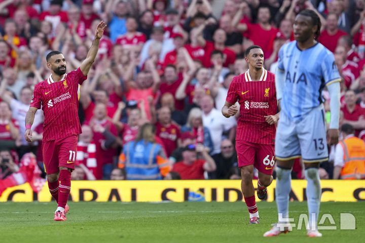 '구단 사상 EPL 최다 패배' 토트넘, UEL 우승 부담 더 커졌다