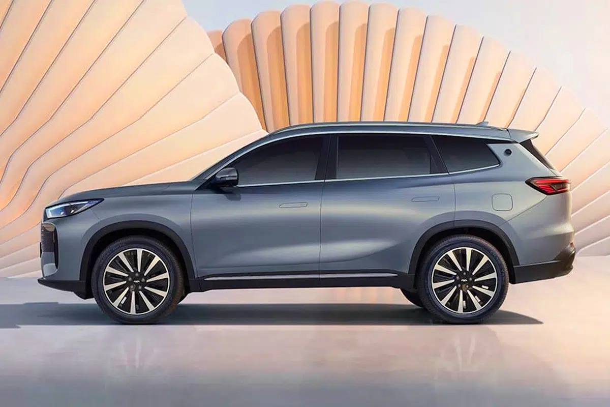 “한 번에 1,400km?” 연비 76.9km/L에 가격은 2천만 원, 역대급 'SUV' | 토픽트리