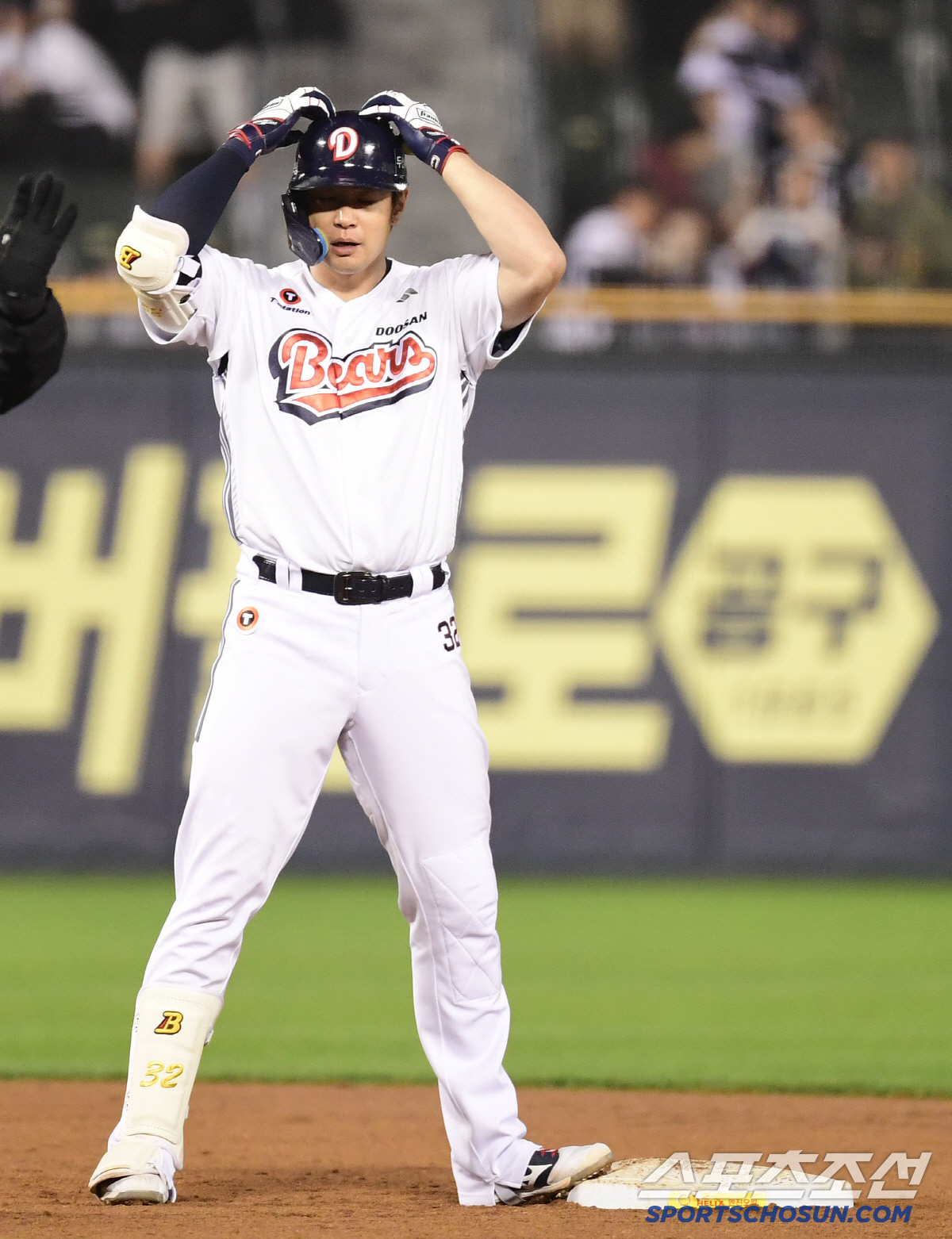 고효준 147km 낭만 포효 → 김택연 2점차 충격 블론.. 두산, 다 잡은 승리 놓치며 KT와 3-3 무승부