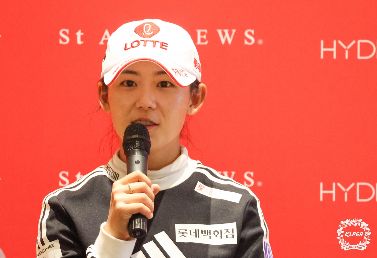 ‘돌격대장’황유민, KLPGA챔피언십 첫날 5언더파 단독 선두