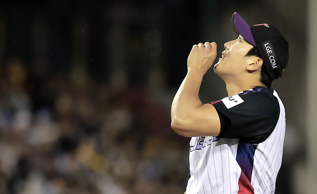 ‘상대 필승조 전원 휴식에도 딱 1점’ 타선 침묵 심각한 LG, SSG에 1-2로 패하며 5연패 늪...3일 결과에 따라 3위 추락도 가능해졌다