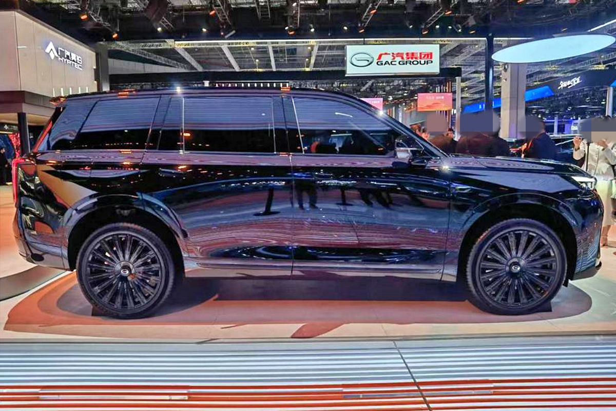 팰리세이드 '가볍게 압도'.. 공개부터 아빠들 사로잡은 대형 SUV, 뭐길래? | 오토포크