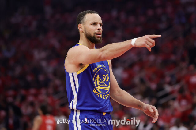 운명의 7차전! 커리는 PO 2라운드에 진출할까? 휴스턴 vs GSW→5일 PO 1R 마지막 승부