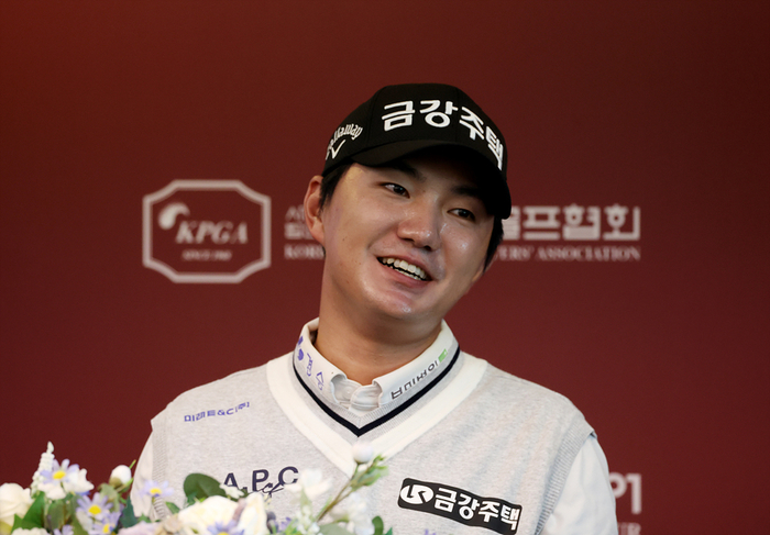 “연습은 안 좋았는데” 실전에 강한 옥태훈, KPGA 클래식 1라운드 ‘16점’ 단독 선두 [SS현장]