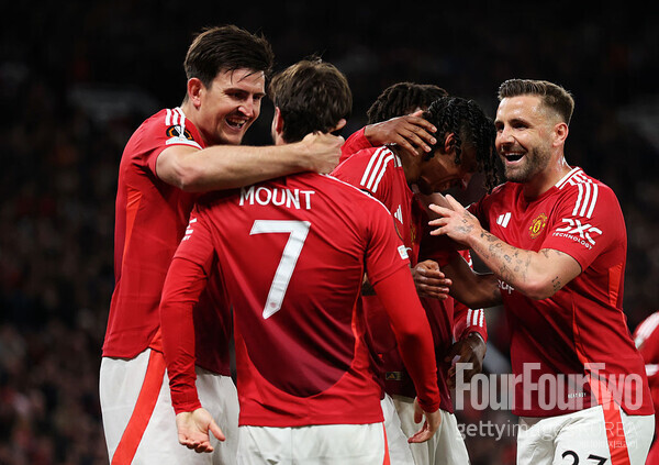 [오피셜] 이게 맞나? PL 하위권 팀이 무조건 우승+UCL 진출...15위 맨유vs16위 토트넘 결승전 성사