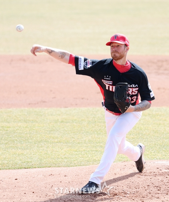 '드디어 비 그쳤다!' 인천 DH2 매진 '빅매치' KIA-SSG전 정상 개최 확정→승패는 내일(11일) DH까지 영향 미친다 [인천 현장]