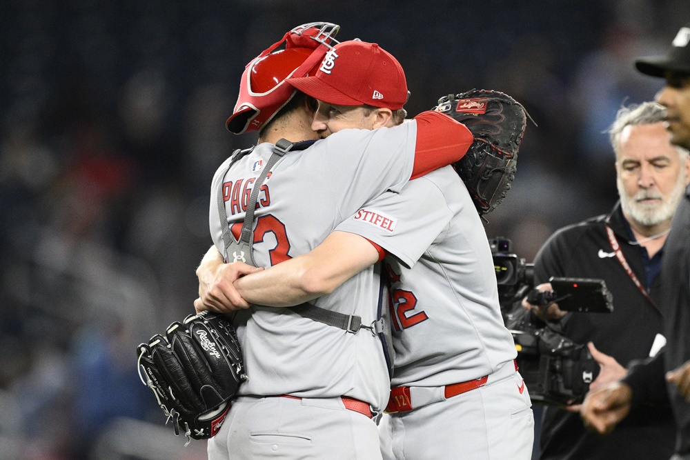 'KBO 역수출 신화' 페디, 또 사고 쳤다!…9이닝 8K 무실점 '완봉승' 친정팀 폭격→"약감정은 없어"