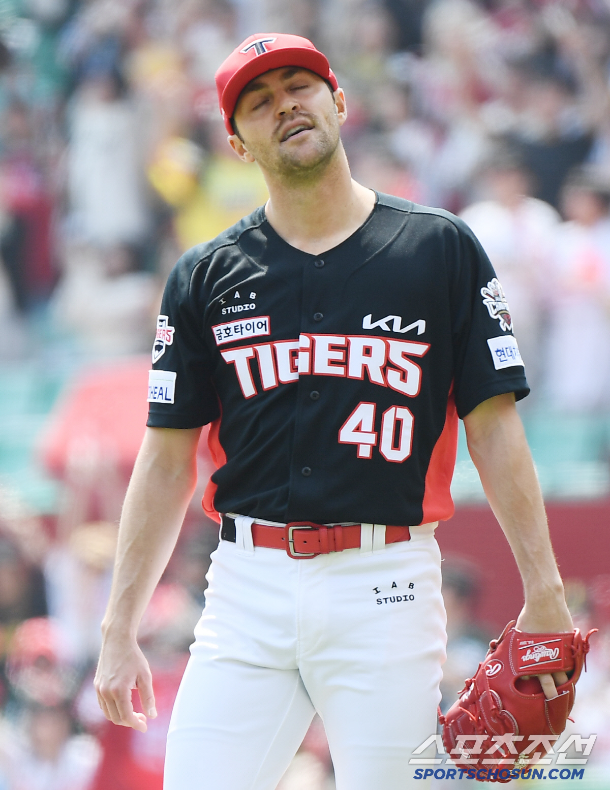 "최고 투수"라 경계했는데…KBO 입성 후 이런 적은 없었다, ERA 1.09 외인의 반전 '최다 7자책점 붕괴'