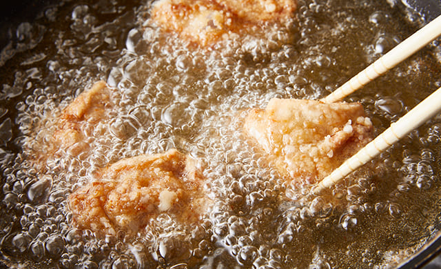 치킨이랑 또 다른 맛…국민 안주 '가라아게'는 어떻게 탄생했을까 [日요일日문화]