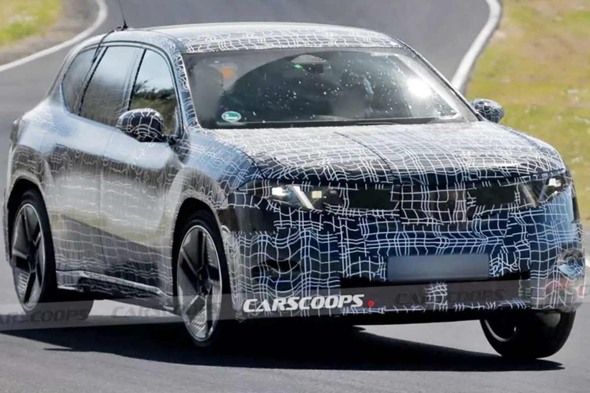 주행거리 무려 '800km'.. BMW 역대급 SUV, 포착된 실물에 벌써 '초대박' | 오토포크