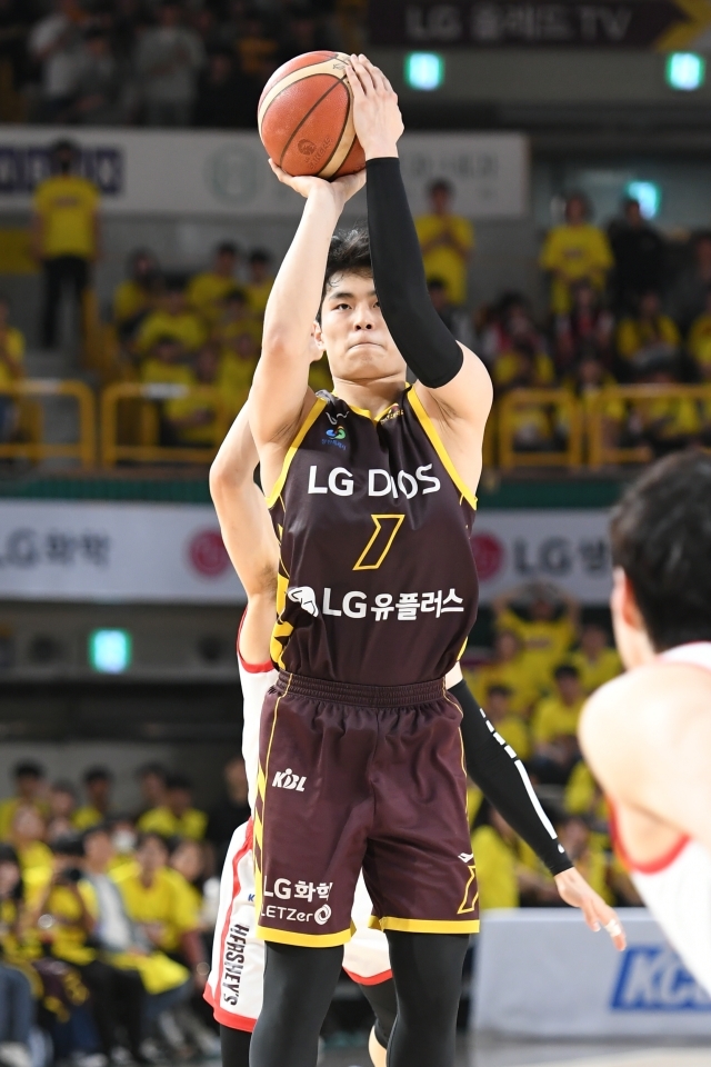 ‘패패패→승승승’ 안영준·워니 펄펄 난 SK, LG ‘또또또’ 꺾고 7차전 간다…역사상 첫 리버스 스윕 도전 [MK창원]