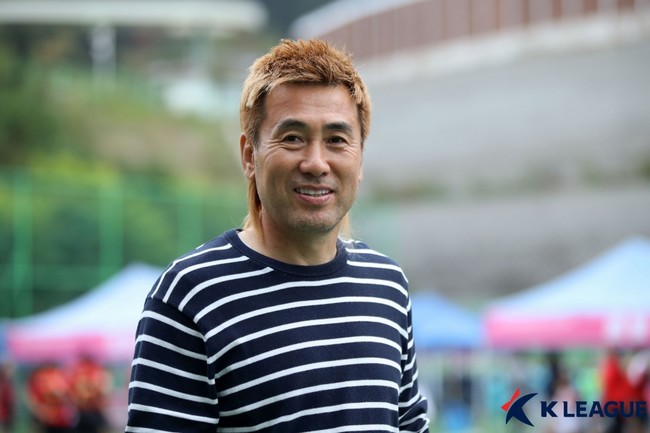 [K리그1 이슈] '우여곡절 끝 춘천서 ACLE 개최' 강원 둘러싼 잡음...김병지 대표 아들 특혜 논란도