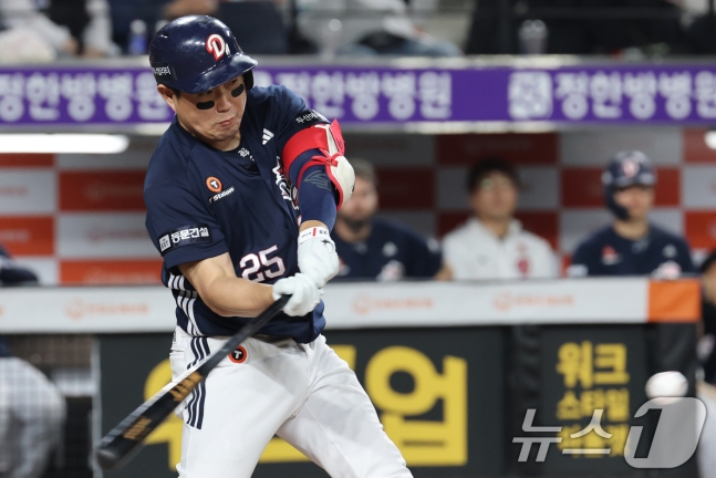 '12연승' 달리던 독수리 날개가 꺾이다니...'78억 FA' 투수도 막지 못한 스윕패→리그 선두서 한 발 더 물러난 한화