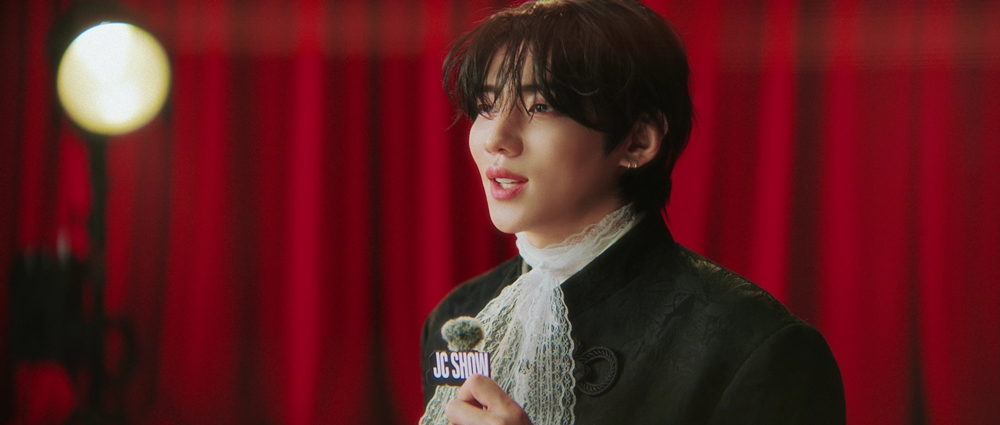 DKZ 재찬, 다 컸네 다 컸어…성장사의 끝판왕 '포스터 보이' [쥬크박스]