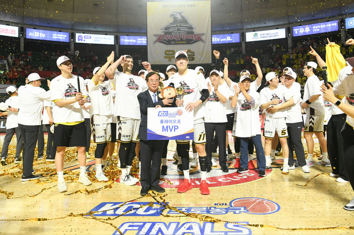 '챔프전 MVP' LG 허일영 "예상 못해…농구 인생에서 잊을 수 없을 것"