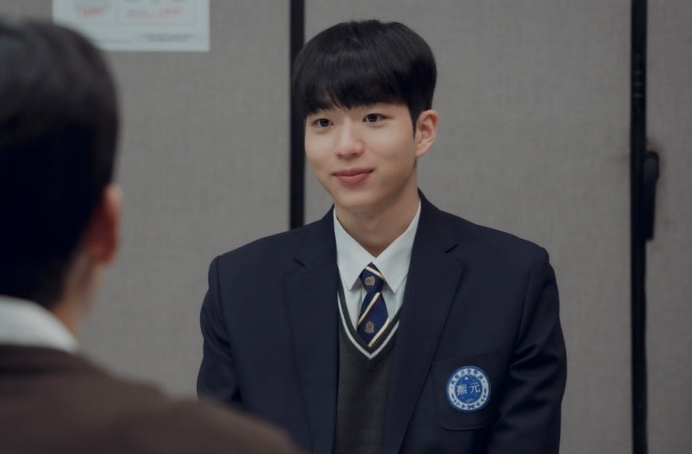 데뷔한 지 1년 된 '187cm' 신인 남배우…이제훈 드라마 주연 꿰차고 차기작 확정