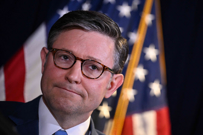 트럼프 감세안, 美하원 예산위 문턱 넘어…보수파 반발 여전