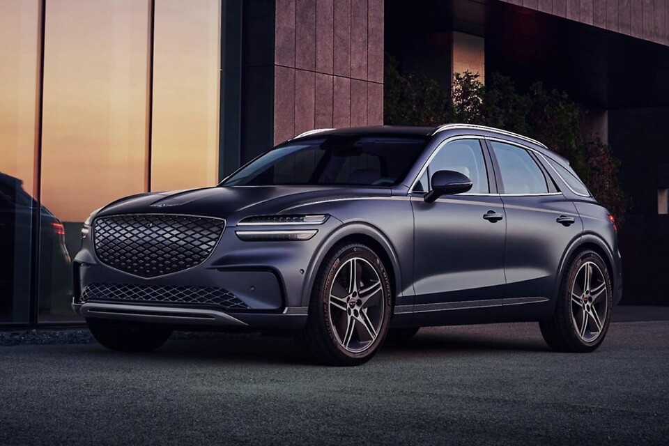 주행거리 불안 해소할 진짜 주인공은 누구? 볼보 XC70 vs 제네시스 GV70 EREV | M투데이