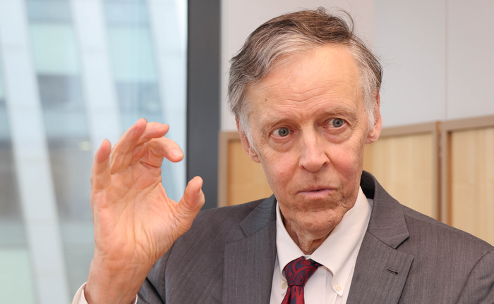 “한국은 세계 최악의 수준”...늙어가는 나라 팩폭한 혁신 대가, 그가 밝힌 해결책