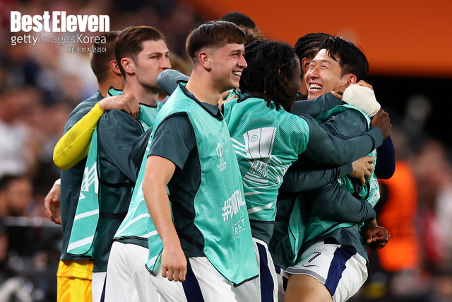 [UEL 결승] "드디어!" 토트넘, SON과 함께 유로파 정상 정복! 41년 만에 UEL 품었다