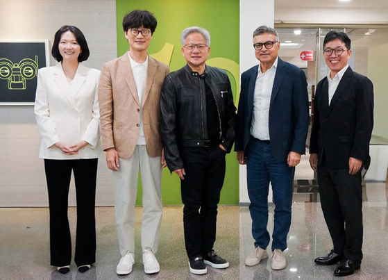 Naver Cloud, Siam AI Cloud sign deal to co-develop Thai-language LLM ...