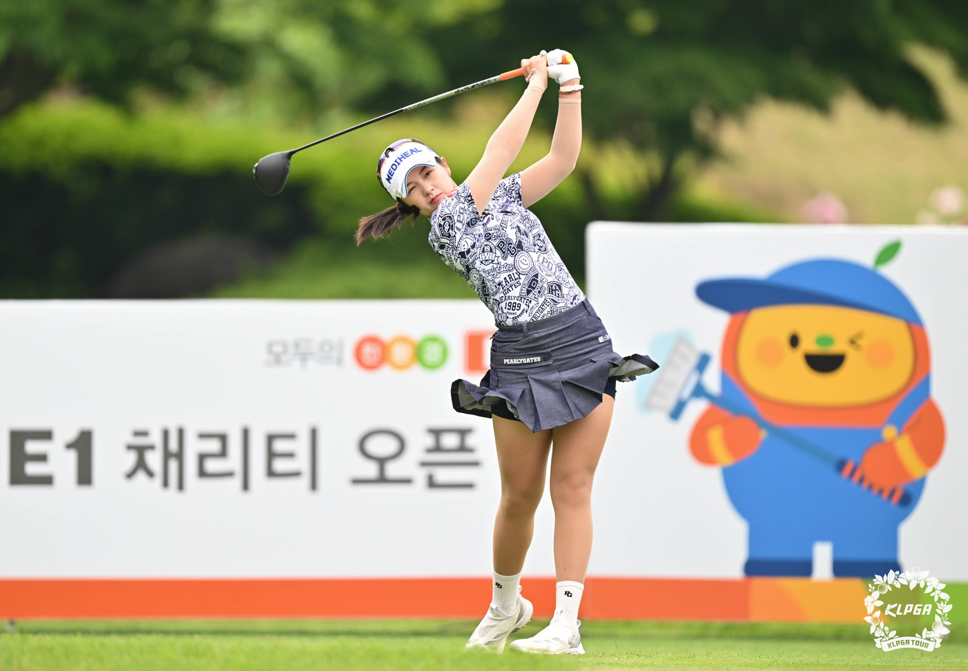 이채은2, E1 채리티 2R 단독 선두…'147번째 대회'서 첫 우승 도전