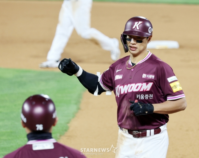 이종범 넘어선 송성문, 30연속 도루 성공 신기록! 28년 만에 KBO 리그 새 역사 썼다