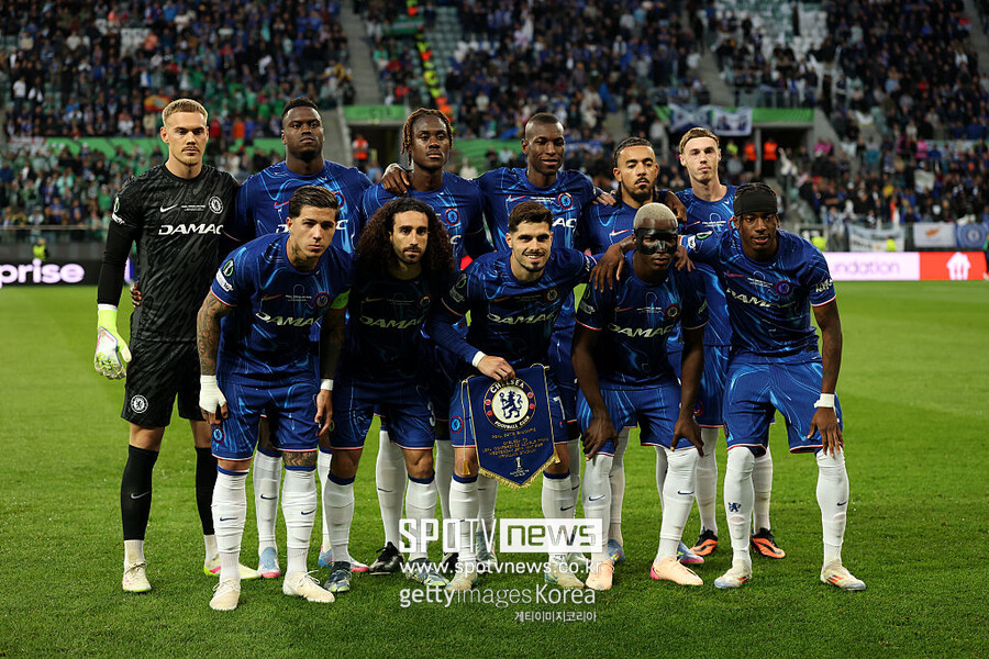 [UECL REVIEW] 첼시 '역대 최초' UEFA 그랜드슬램 달성!…베티스에 4-1 대역전승→UECL 우승 포효