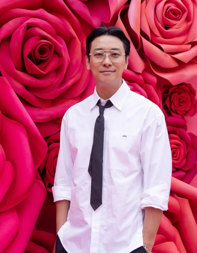 187cm 맞아? 167cm처럼 막찍은 배우, 버뮤다팬츠룩 | 패션룸