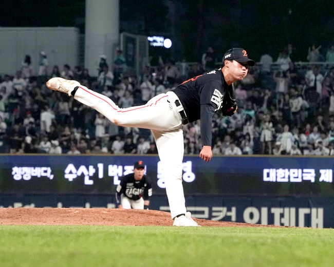 "생각만큼 안 나왔다" 155km 던지고 아쉽다니…한화에 또 등장한 파이어볼러, 9R 기적 쓰나