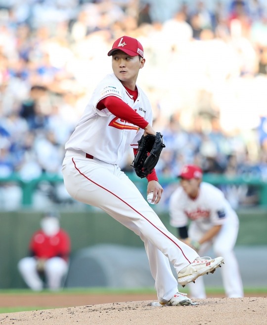 SK가 뽑고 SSG에서 자란 2021년 신인들의 완벽한 성장..."김건우·조형우·고명준·조병현 맹활약"