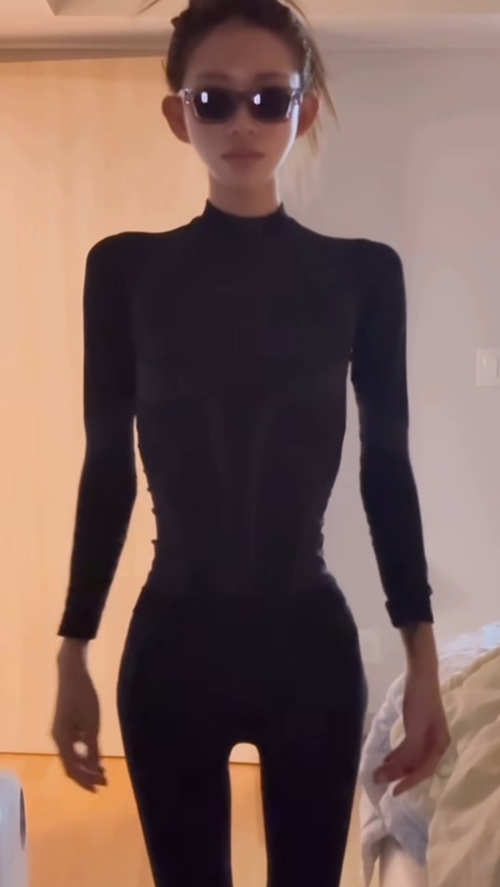 최준희 “96kg→41kg”…비키니에 코트 걸치고, 내 몸이 내 서사