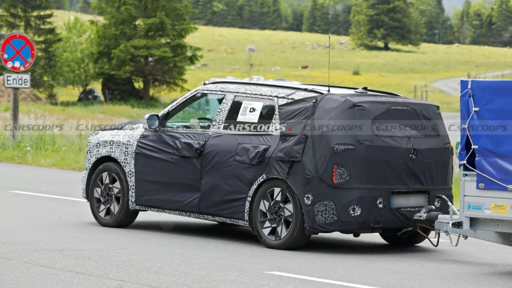 "6년 만에 더 커졌다" 연비 20km/L 기아 SUV '콜레오스급 돌풍' 조짐 | 구름을달리다