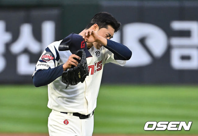 "중간에서도 던져보고" 윤성빈 불펜 미션, 154km 2이닝 세이브 결실...트레이드 박세진도 2이닝 무실점 첫 승