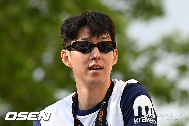 'UEL 챔피언 등극' 손흥민, UCL 대신 사우디 알 힐랄서 ACL 출전?