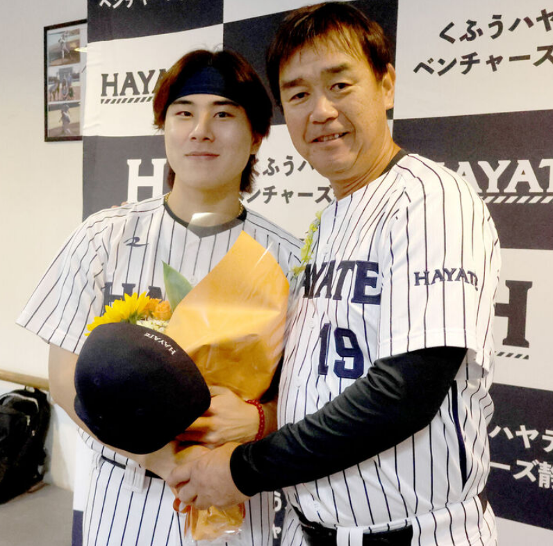 ‘NPB 2군 리그 출신’ 장현진 SSG행···“한국서 소프트뱅크 구리하라처럼 밝게 플레이 하고파”